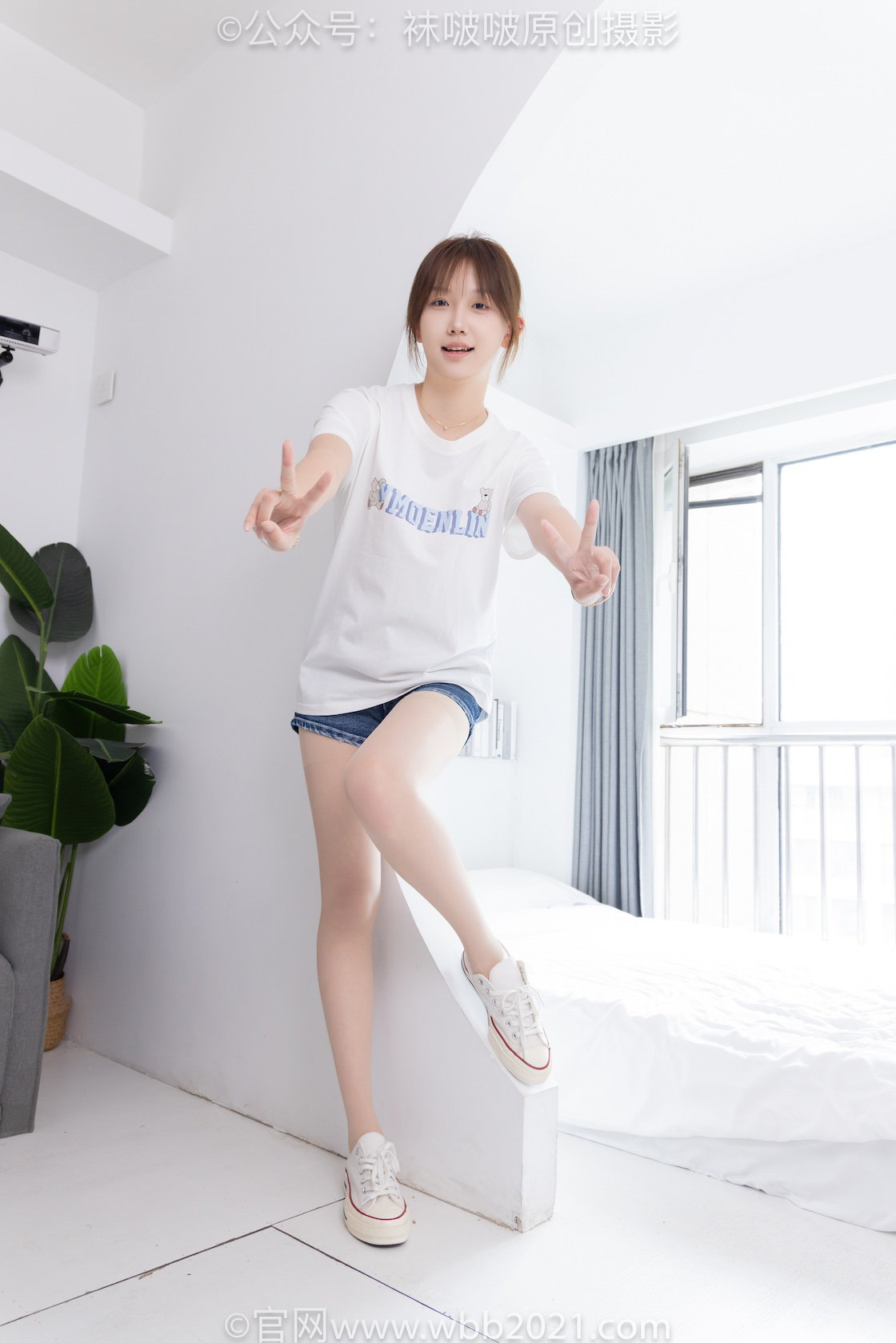 袜啵啵587期：香菜-匡威帆布鞋、薄肉丝（脚尖加固款）、视频包含挑鞋镜头偏多、袜啵啵原创摄影作品 - 袜啵啵原创摄影作品